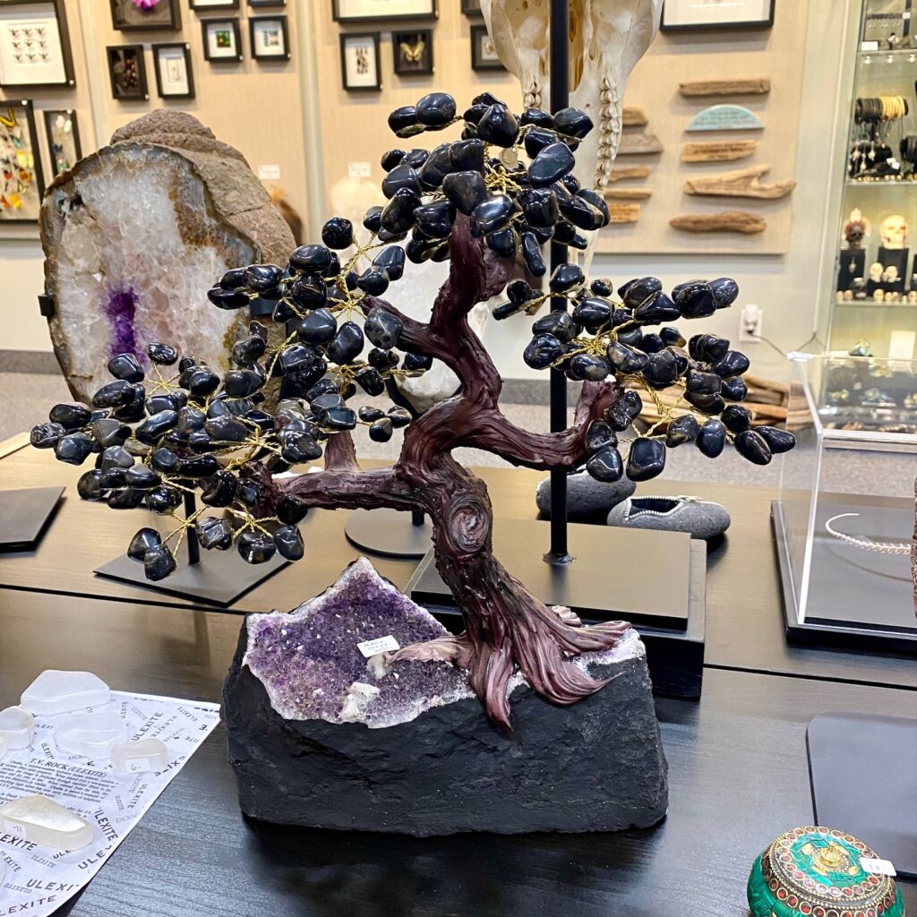 Very beautiful, black onyx gemstone tree, available at natur showroom